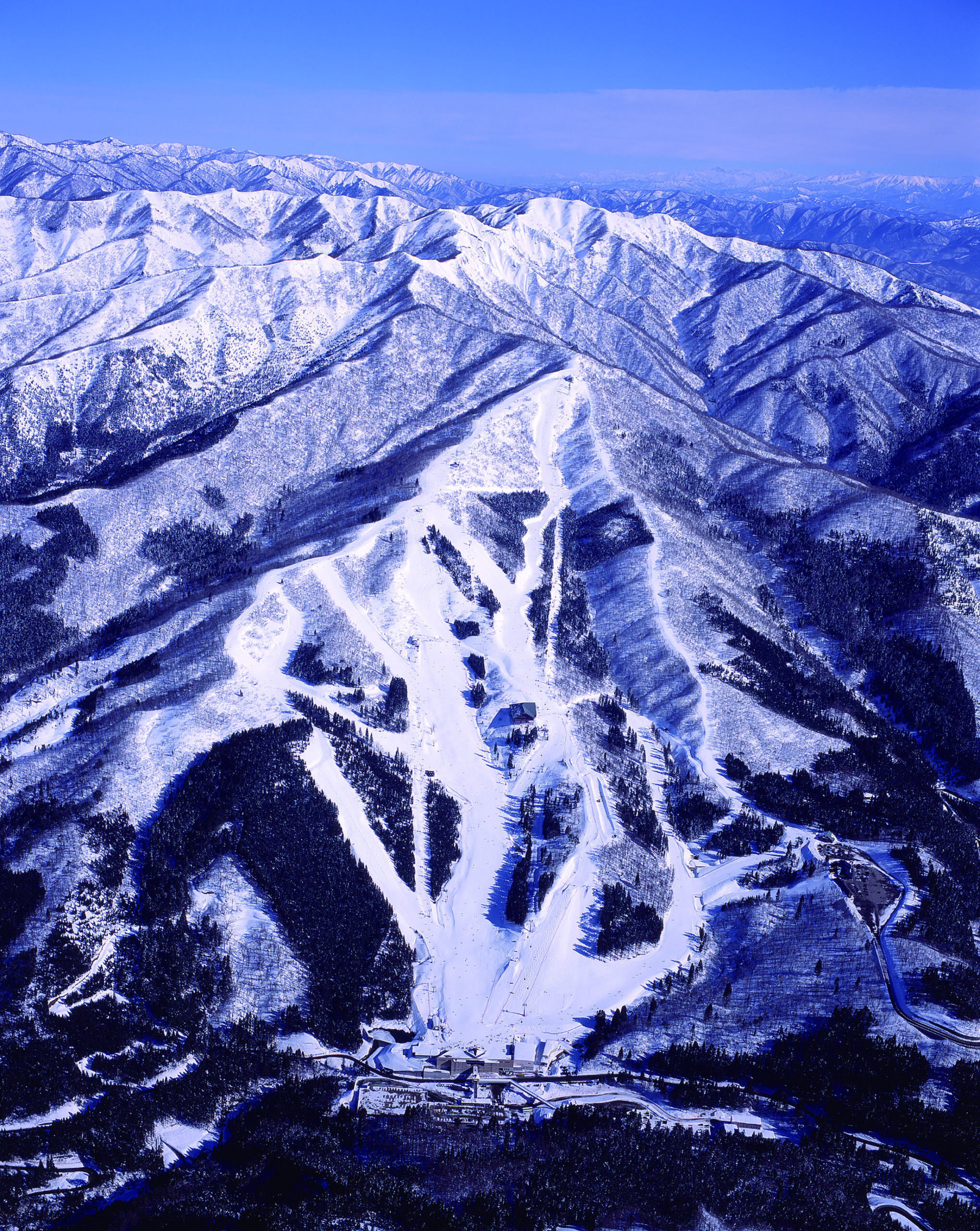 Station de ski et de snowboard Wing Hills Shiratori [2025-2026 ...