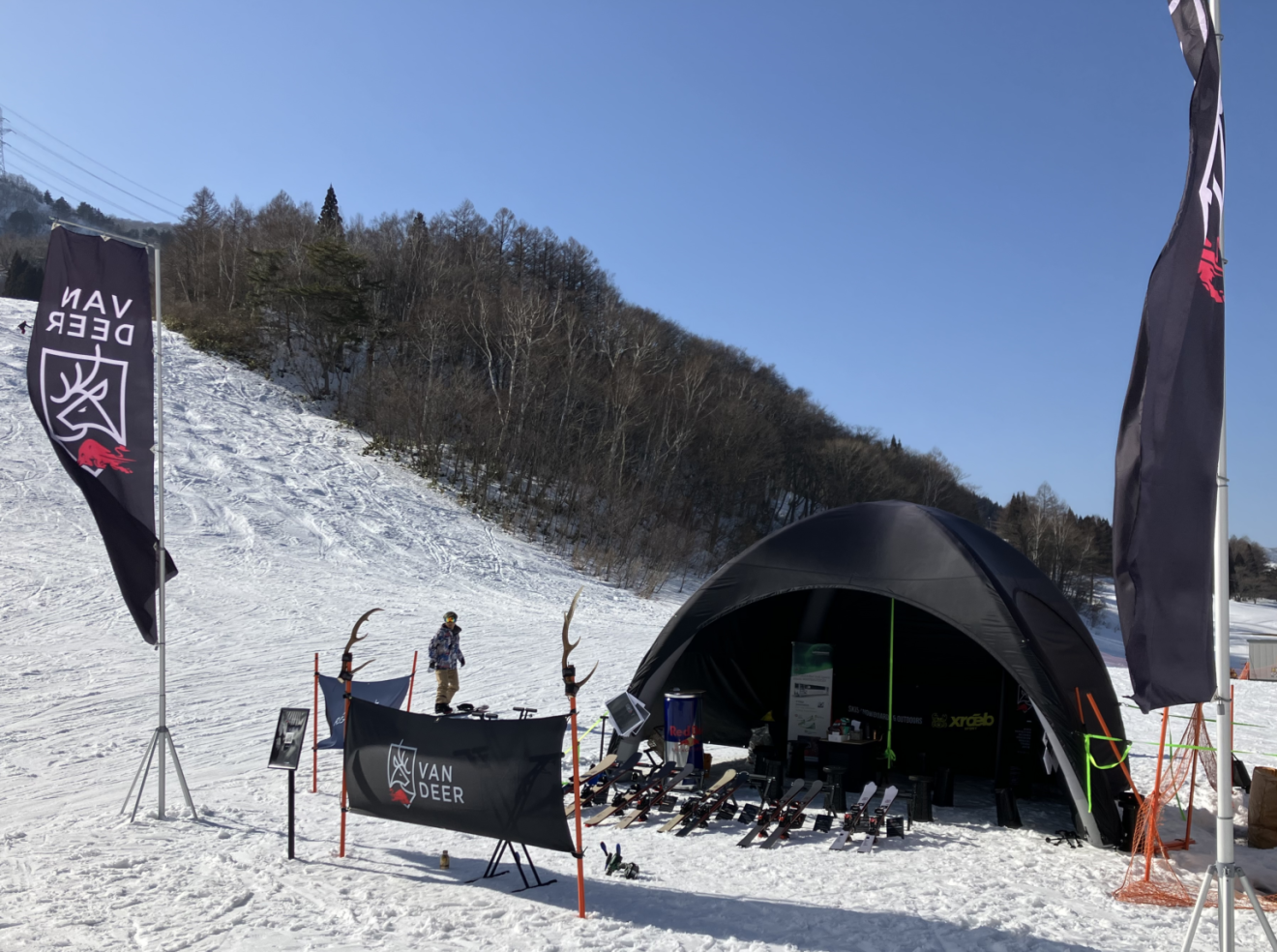 VAN DEER-Red Bull Sports 2025-26～真のポテンシャルを発揮させるときが来た | スキー・スノーボード情報メディア ...